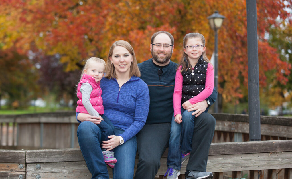 The importance of a current family photo – Oregon photography and ...
